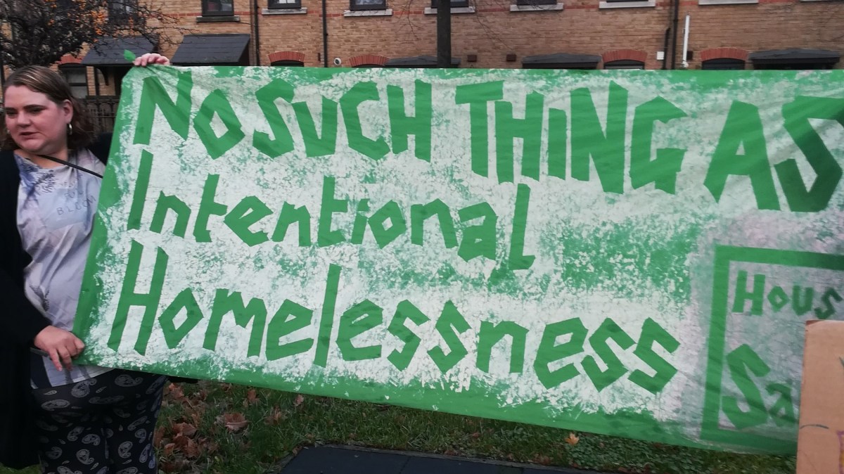 An open letter to Newham’s MP Lyn Brown from a mother facing eviction ...